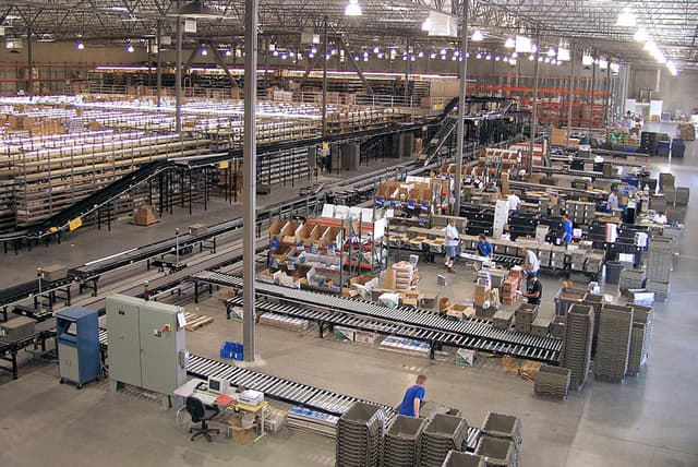 Material Handling Solutions | FloStor | FloStor Engineering